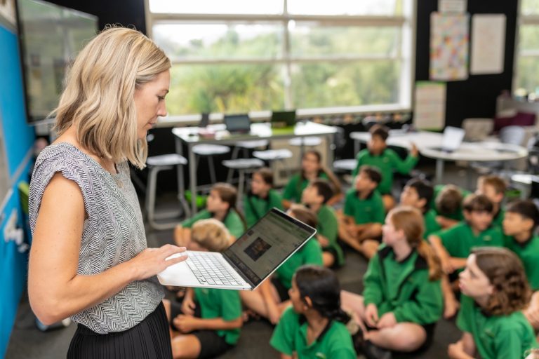 N4L_Silverdale_School_72dpi-06874 – Silverdale School